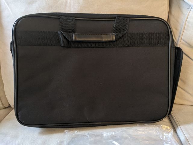 Maletín HP, Essential Top Load Case de segunda mano por 10 EUR en ...