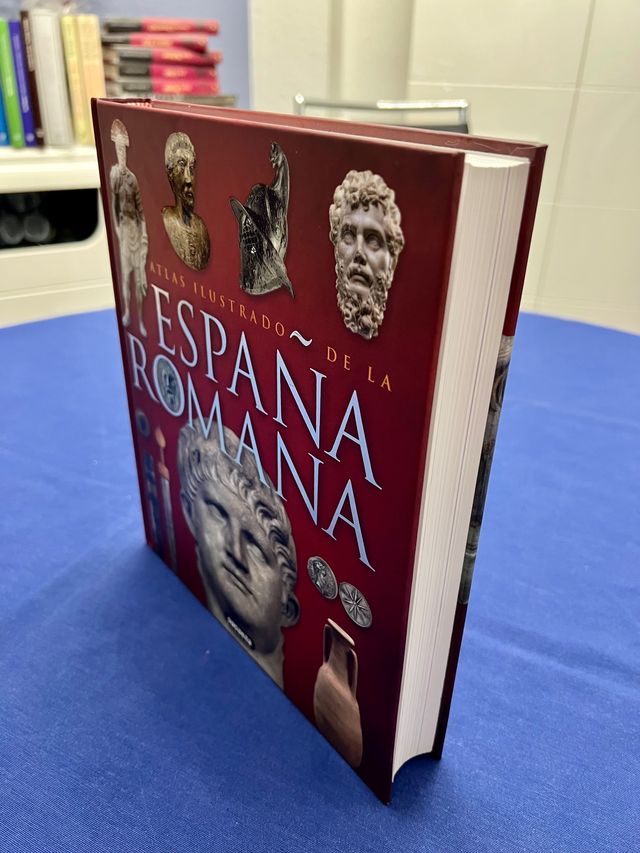 Atlas ilustrado de la España Romana (SUSAETA) de segunda mano por 16 EUR en Almería en WALLAPOP