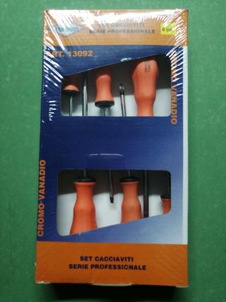 set cacciaviti