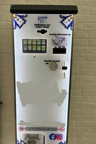 Distributore H24 2019 WeedBot II Vending Machine