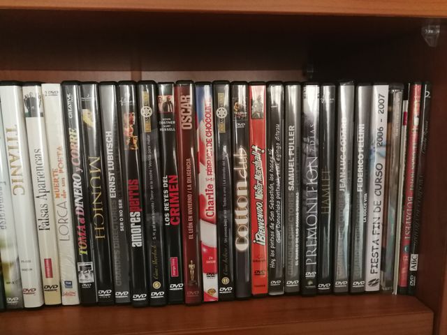 DVD: 46 u. de películas varias de segunda mano por 69 EUR en Córdoba en ...