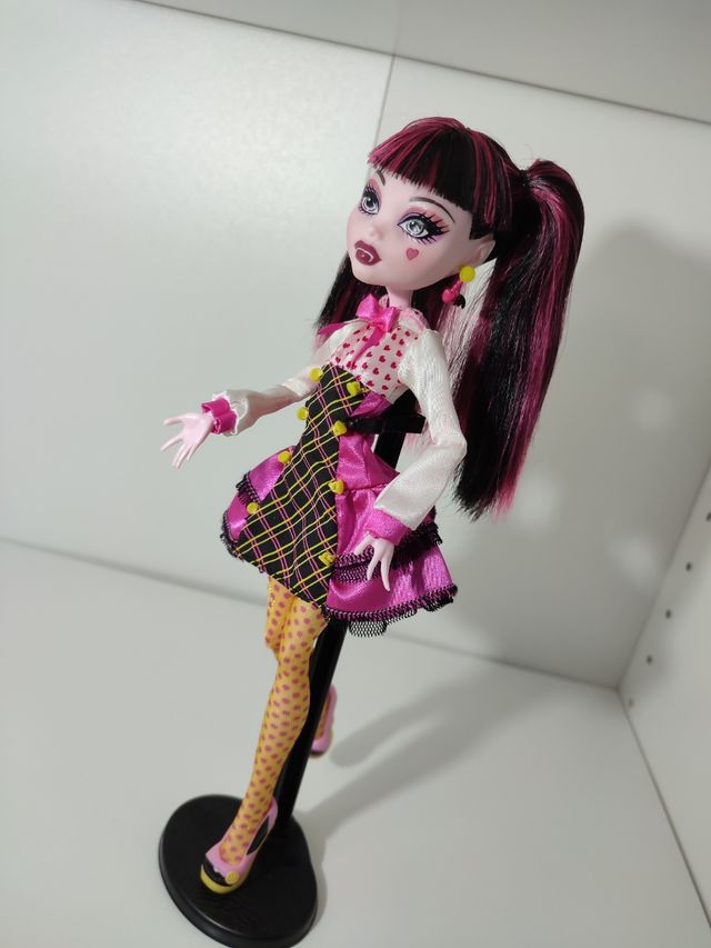 Muñeca Draculaura de Monster High de segunda mano por 20 EUR en Lloret ... Muñeca Draculaura de Monster High de segunda mano por 20 EUR en Lloret ...