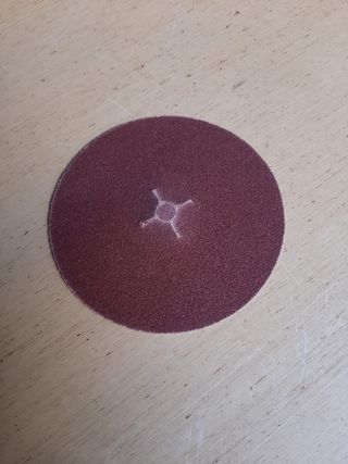 Dischi abrasivi per levigatrici