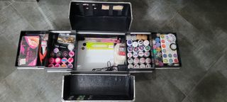 vendo borsa da estetista completa