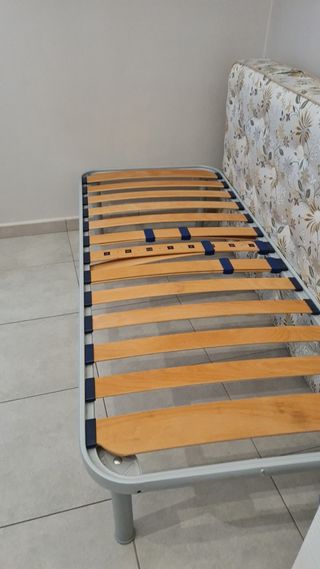 Materasso ortopedico e rete con doghe singolo