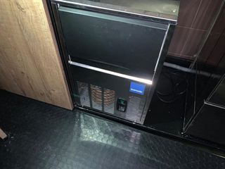 Fabbricatore ghiaccio marca icematic
