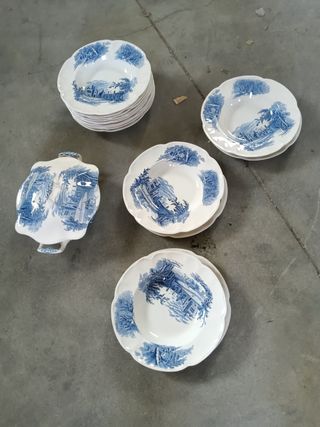 piatti inglesi Johnson Bros haddon hall