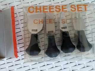 set coltelli formaggio franke