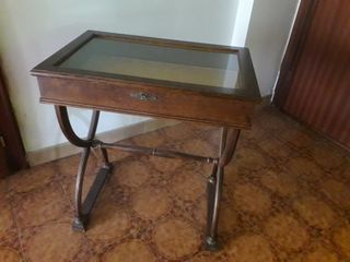 tavolino vetrina