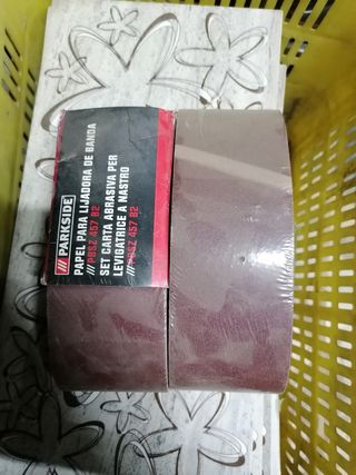carta abrasiva levigatrice a nastro