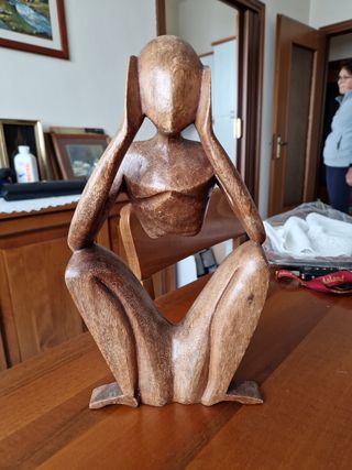 Statua in legno