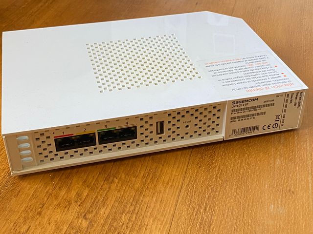 Router WiFi Orange Livebox 2 SP de segunda mano por 9 EUR en Los Alamos ...