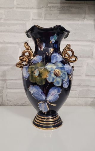 Vaso antico dipinto a mano