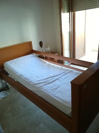 Letto elettrico per disabili