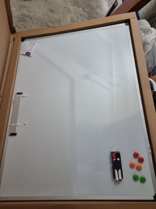 Lavagna magnetica cancellabile a secco