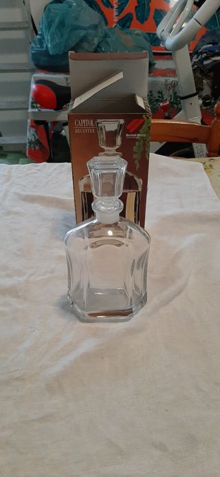Bormioli. Decanter vino 0.70 l