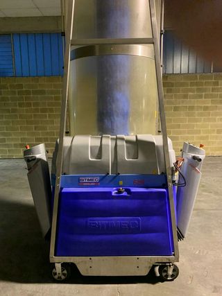 lavaggio monospazzola a  batteria 