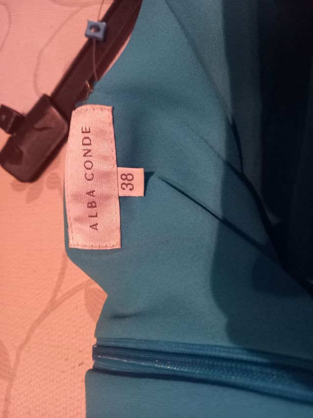 Vestido Alba Conde azul turquesa de segunda mano por 30 EUR en Gandía ...