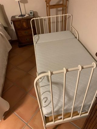 Letto allungabile con materasso