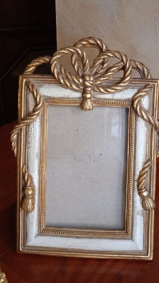 cornice in stile classico decapita 