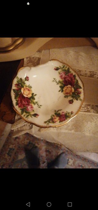 piattino royal albert