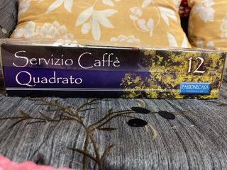 Set tazzine con piattini 