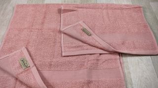 Asciugamani da bagno rosa