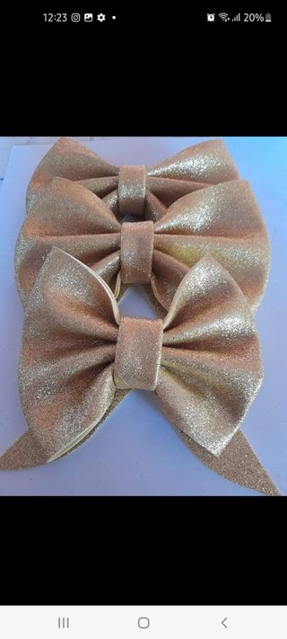 FIOCCHI DI NATALE O PER ADDOBBI COMPLEANNO