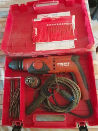 Trapano a percussione Hilti