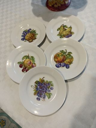 set 5 pezzi piattini frutta 