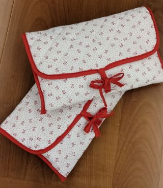 2 tovagliette con tovagliolo per colazione 