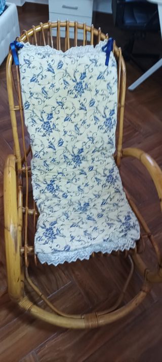 Sedia a dondolo in "VIMINI" 