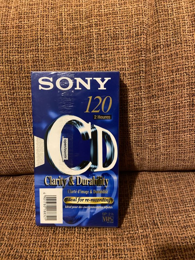 Cinta de video virgen VHS 120 Sony de segunda mano por 5 EUR en Jerez de la Frontera en WALLAPOP