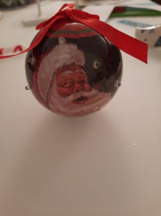 pallina natalizia con lucine