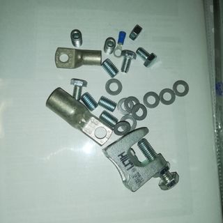 (NUEVOS) KG. 5 - TORNILLOS VARIOS