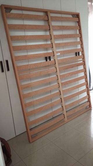 Rete matrimoniale in legno 