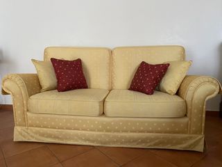 Coppia divani artigianali in tessuto