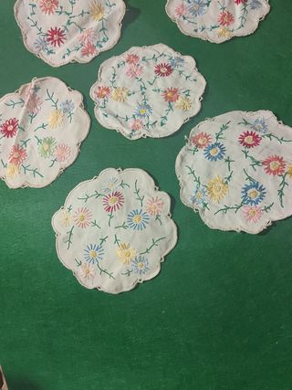 sottobicchiere vintage ricamati a mano