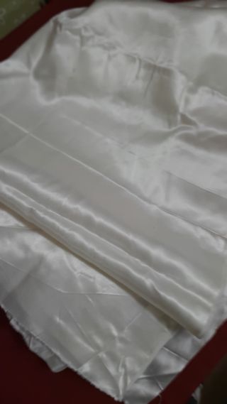 Spezzone tessuto Rasatello più di 3 metri 