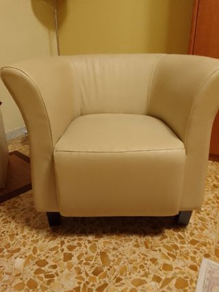 Poltroncina in eco pelle