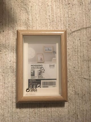Cornice Ikea Mossebo ancora confezionata
