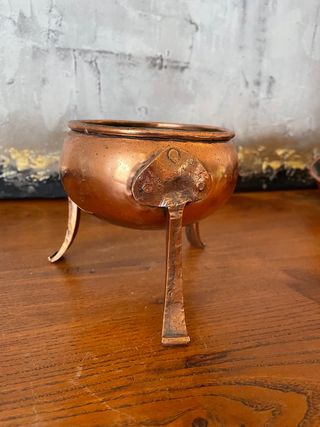 Vaso sospeso in rame 