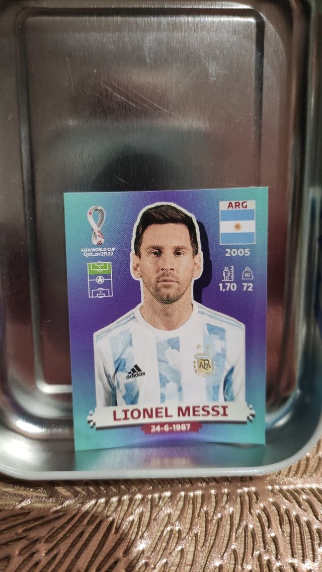 Cromo Messi mundial Qatar 2022 de segunda mano por 25 EUR en Barcelona en WALLAPOP