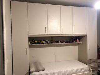 Mobile a ponte con letto uso camera