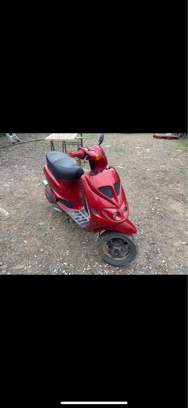 DESPIECE PIAGGIO ZIP COPA SP98 de segunda mano por 1 EUR en Torre del ...