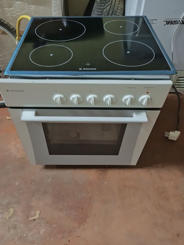 Horno Y Placa Vitrocerámica Aspes Nuevo De Segunda Mano Por 220 Eur En