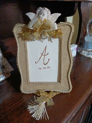 cornice portafoto fatta interamente a mano 