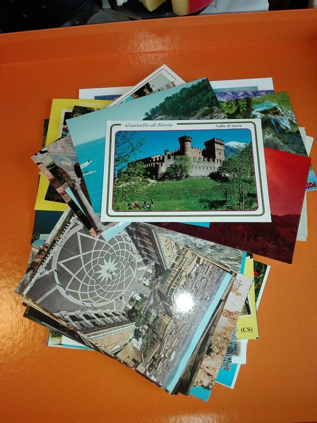 60 Cartoline vari motivi non circolate di seconda mano per 11 EUR su ...