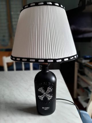 Lampada da tavolo