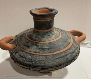 Anfora terracotta siciliana